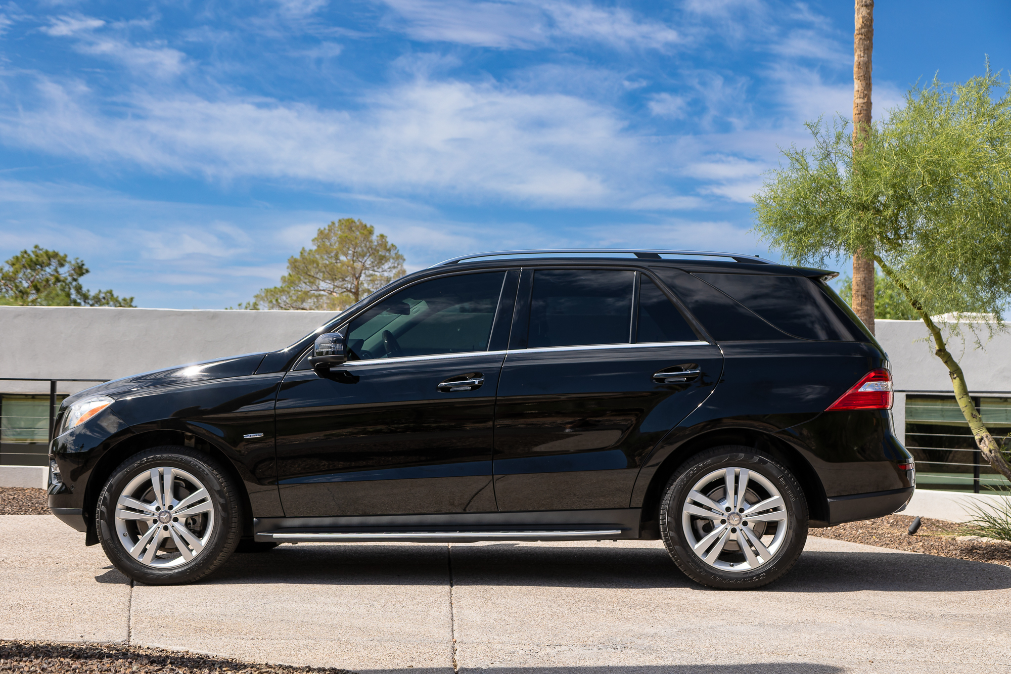 2012 Mercedes ML350 bluetec AWD - JUMBO MotorsportsJUMBO Motorsports
